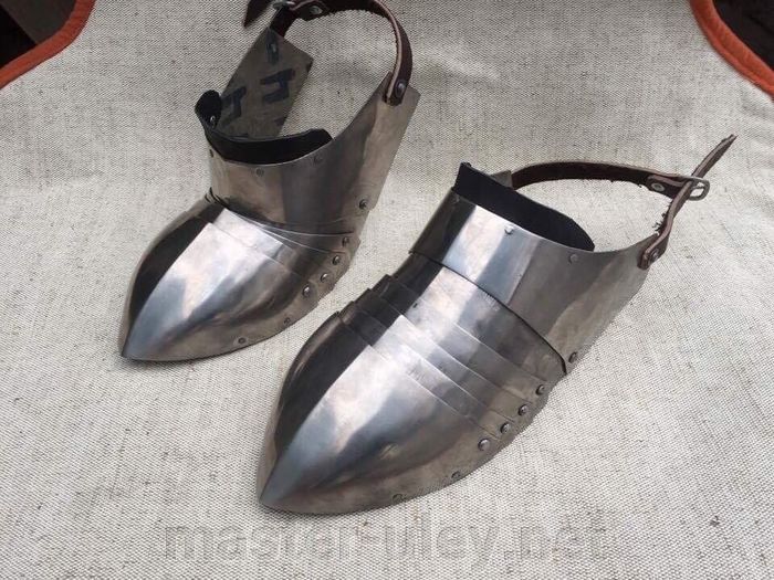 Titanium knights sabatons – Master Uley