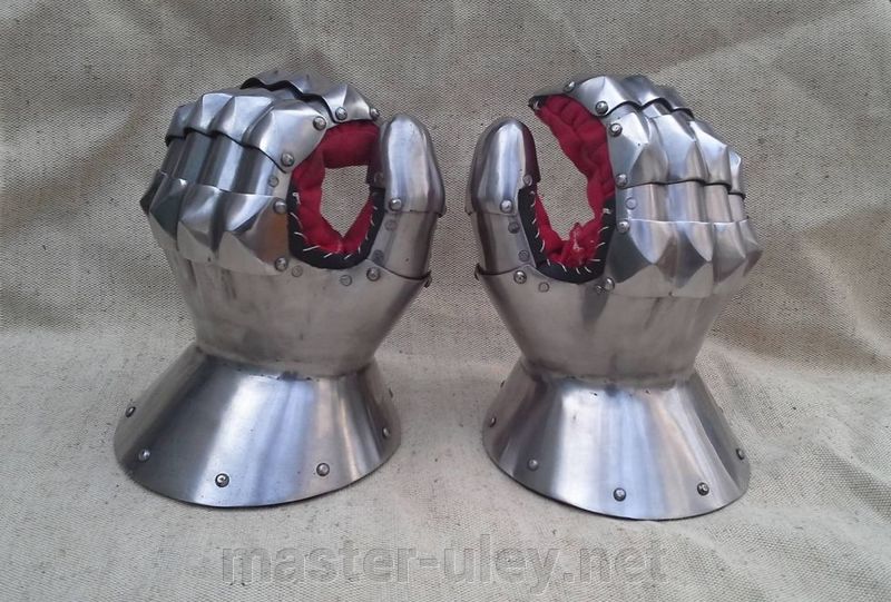 "Taurus" gauntlets. Fixed wrist – Master Uley