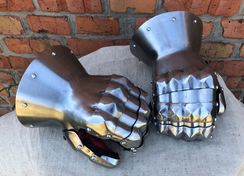 Gauntlets “Taurus” (tempered) – Master Uley