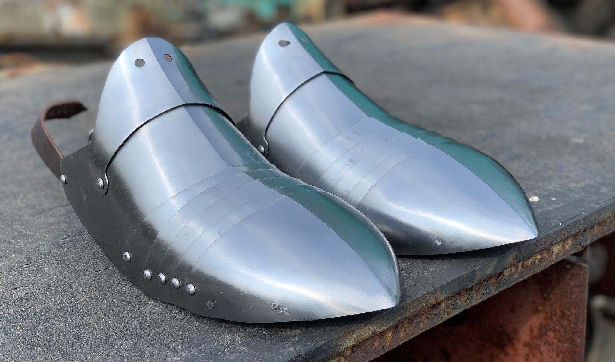 Simple Knight sabatons – Master Uley