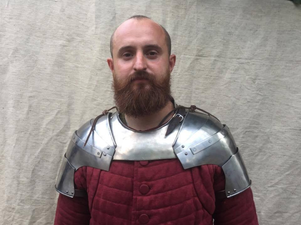 Big plate shoulders with gorget – Master Uley