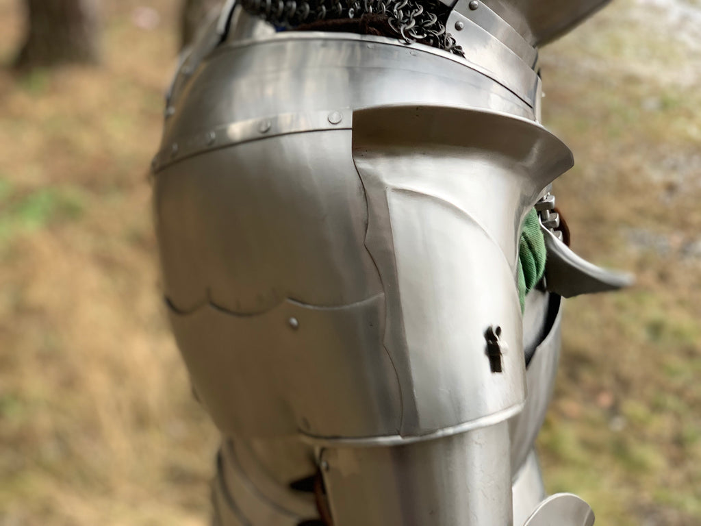 Plate shoulders “Flemish Knight” for jousting(tempered) – Master Uley