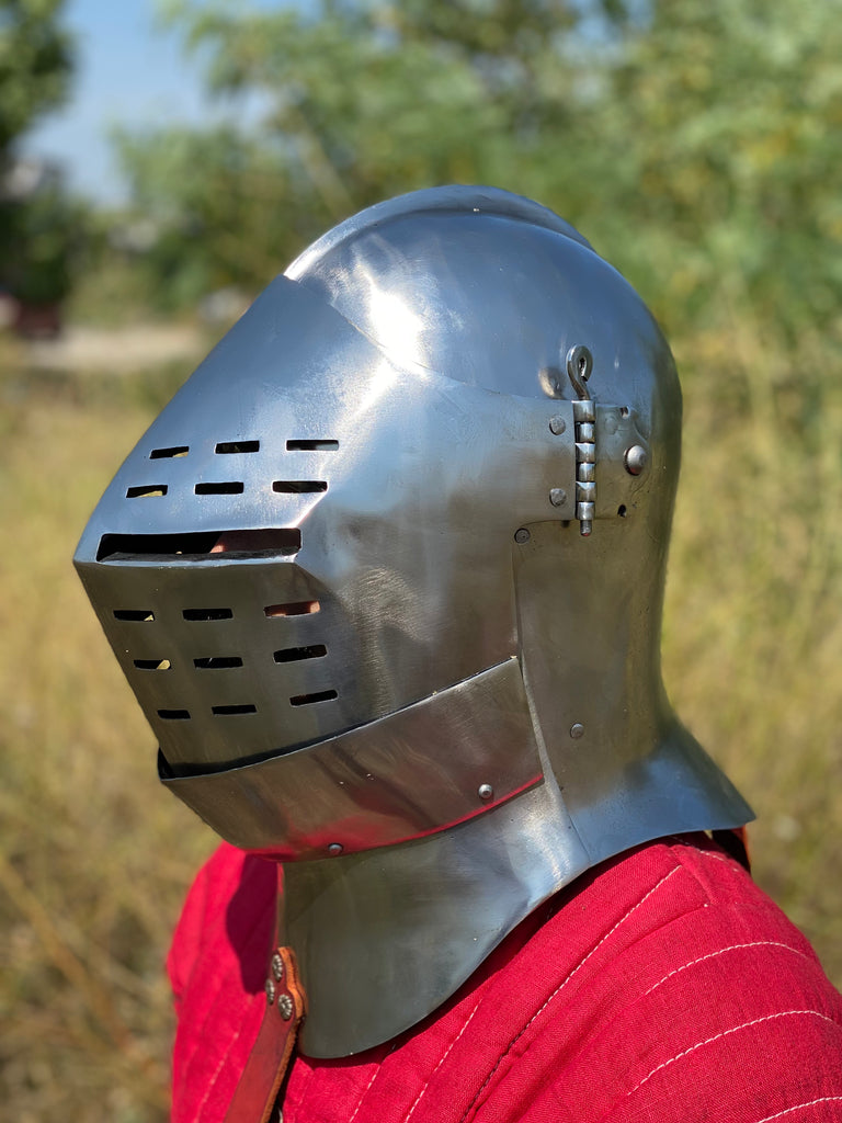 Heavy tournament Armet for jousting “Steel Frog” – Master Uley