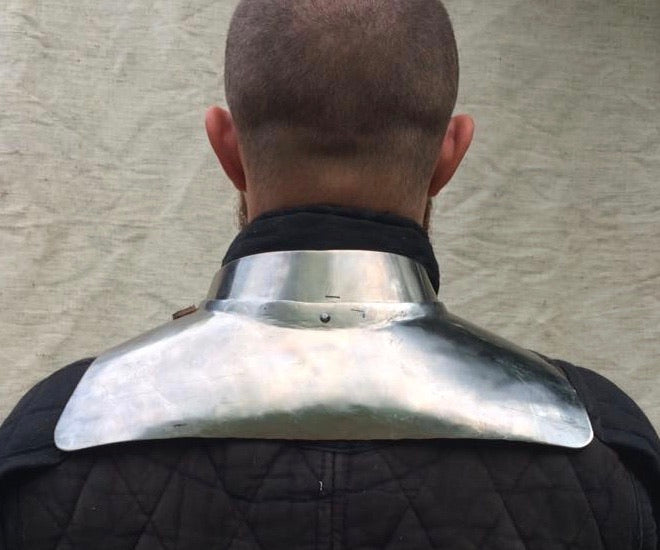Simple titanium gorget – Master Uley