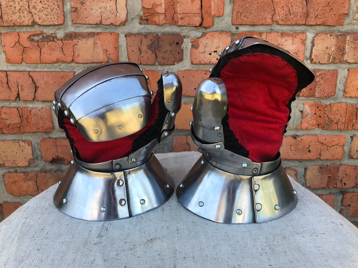 Gauntlets "Reborn" – Master Uley
