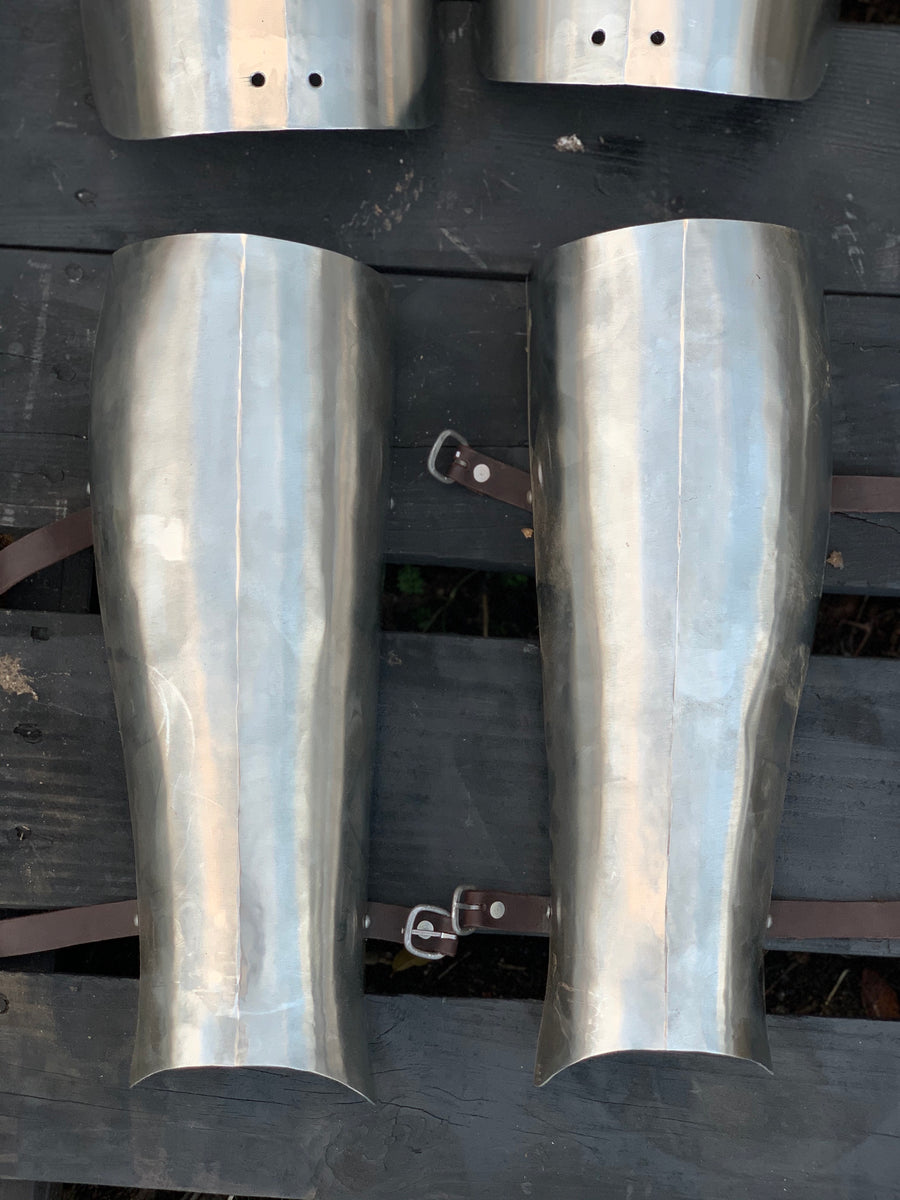 Student greaves. (Tempered) – Master Uley