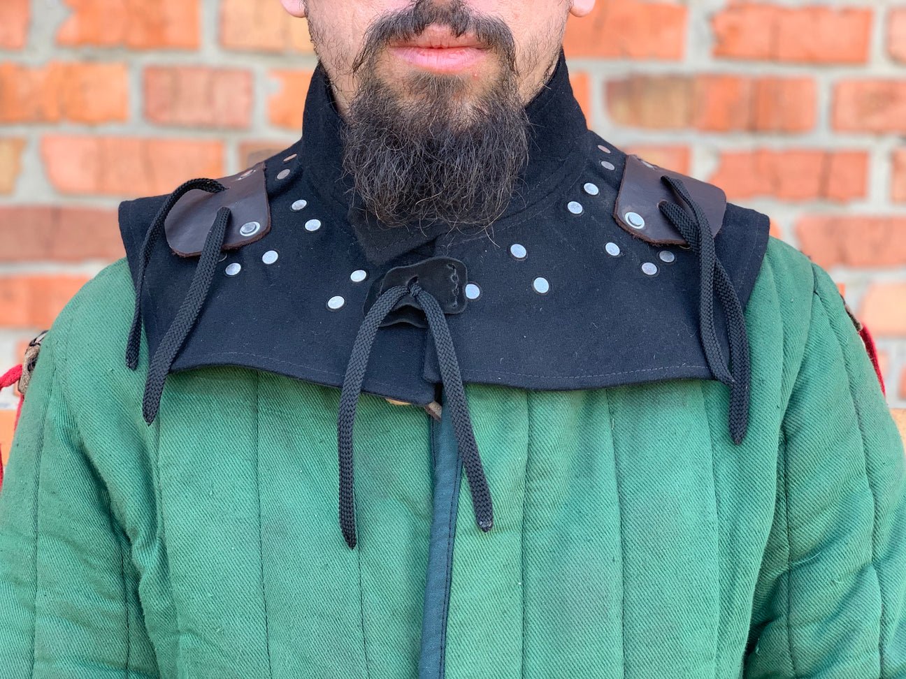 Simple brigantine gorget (tempered/titanium) – Master Uley