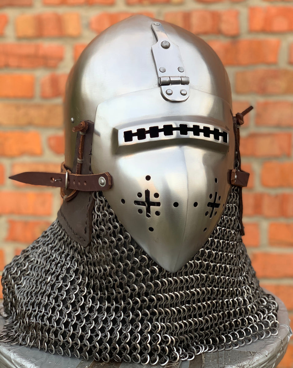 Helmet "Nurnberg" 2 – Master Uley
