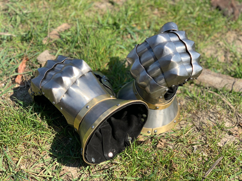 Titanium gauntlets "Taurus" with golden decoration – Master Uley