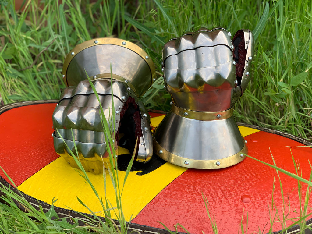 Titanium gauntlets "Taurus" with golden decoration – Master Uley