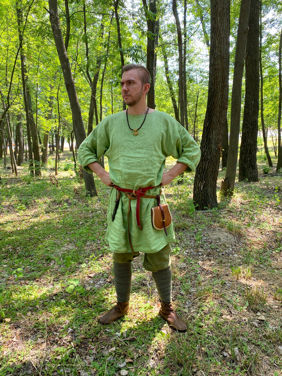 Simple clothes kit “Trader” – Master Uley