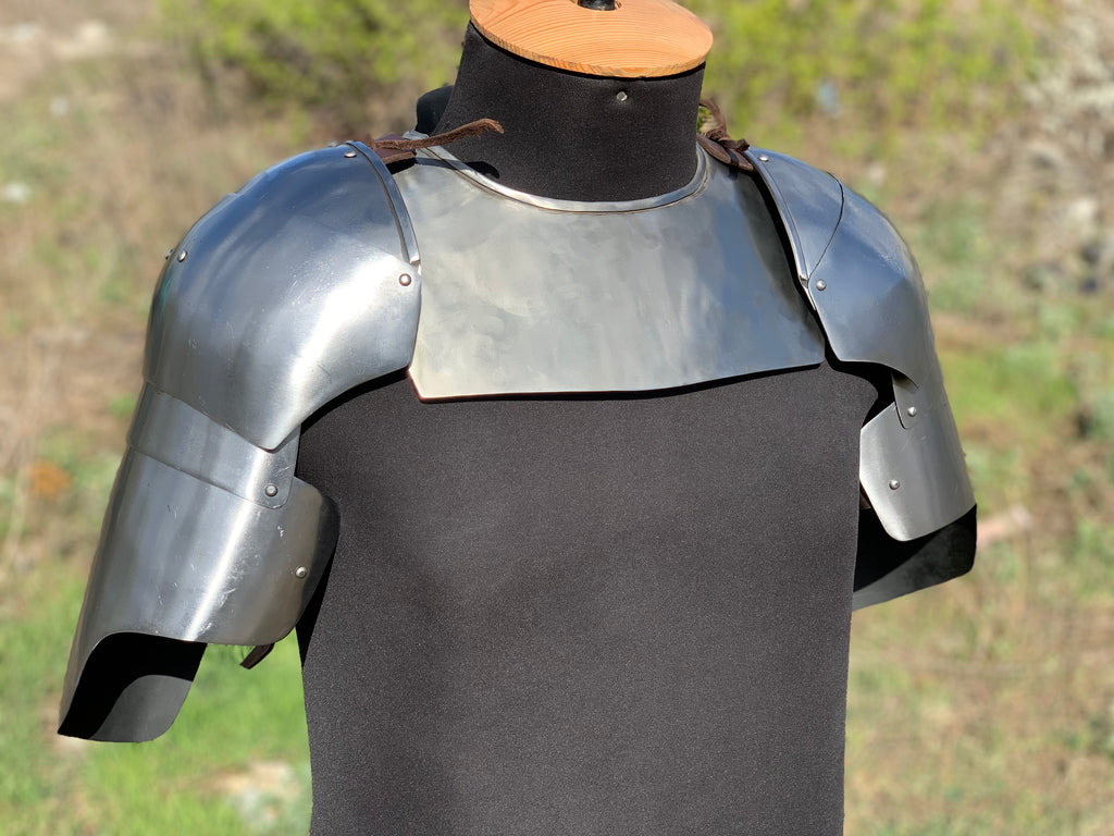 Europe gorget for neck – Master Uley