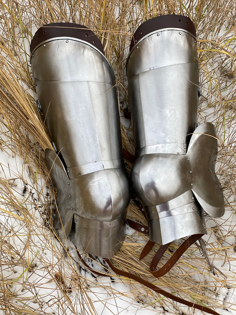 Milan style plate legs 3/4 – Master Uley